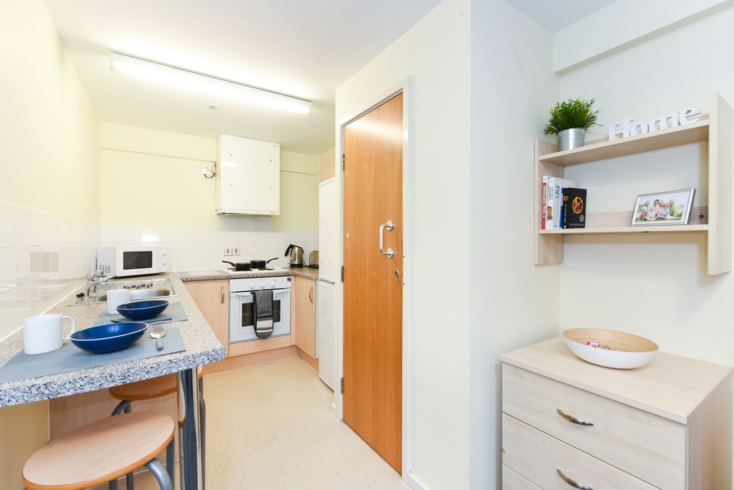 Apollo Court Liverpool Studios & Ensuites | Student Roost