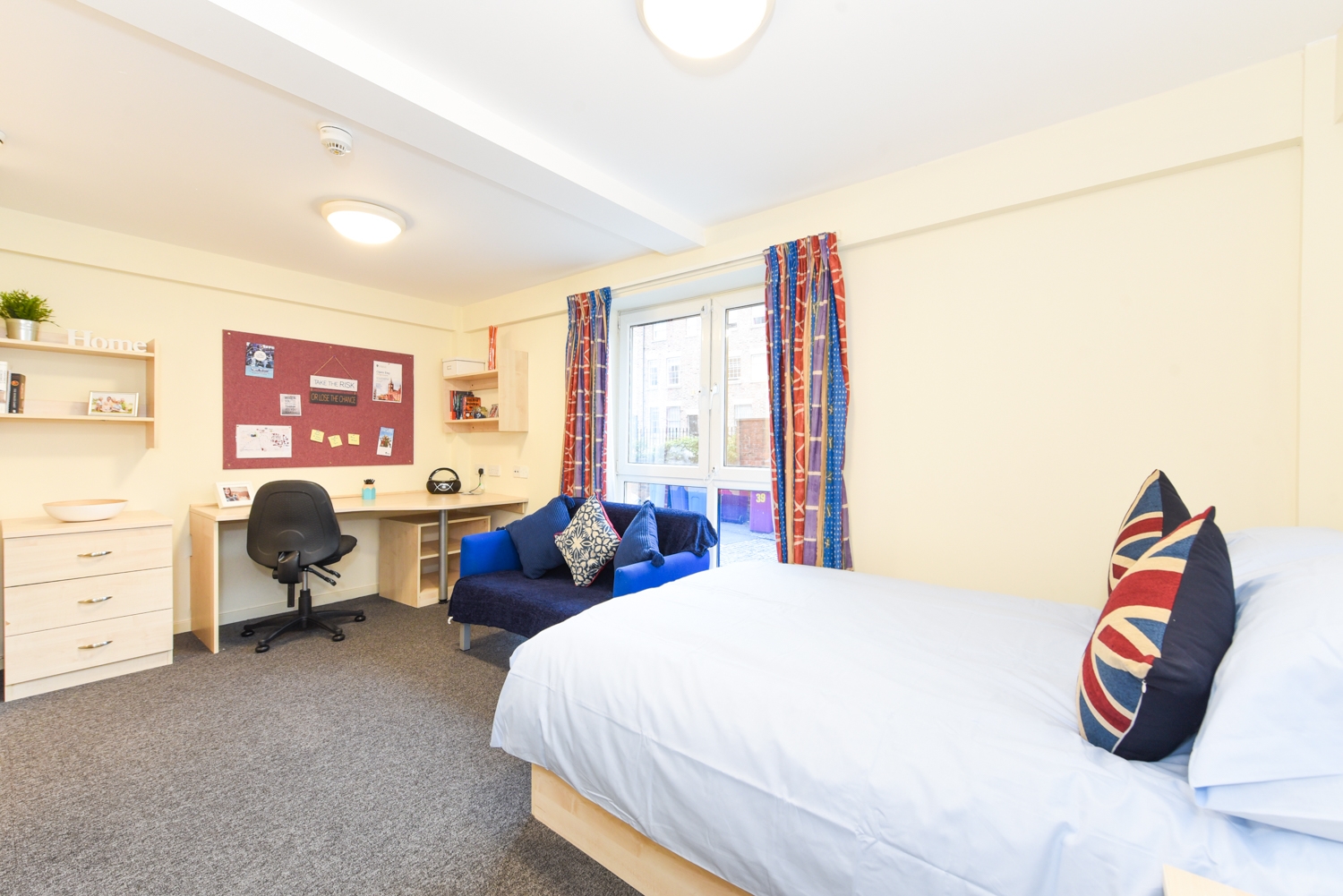 Apollo Court Liverpool Studios & Ensuites | Student Roost