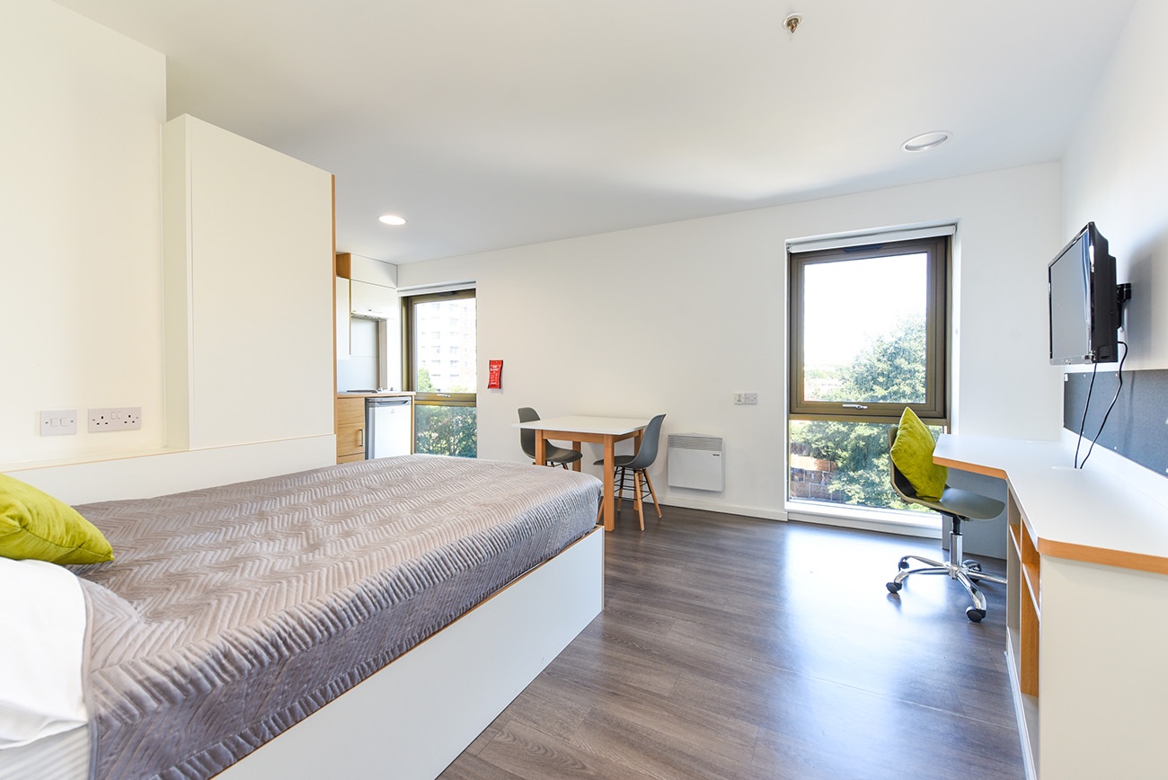 Byrom Point Liverpool Studios & Ensuites | Student Roost