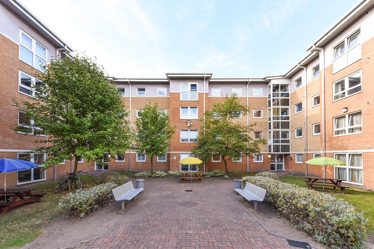 Apollo Court Liverpool Studios & Ensuites | Student Roost