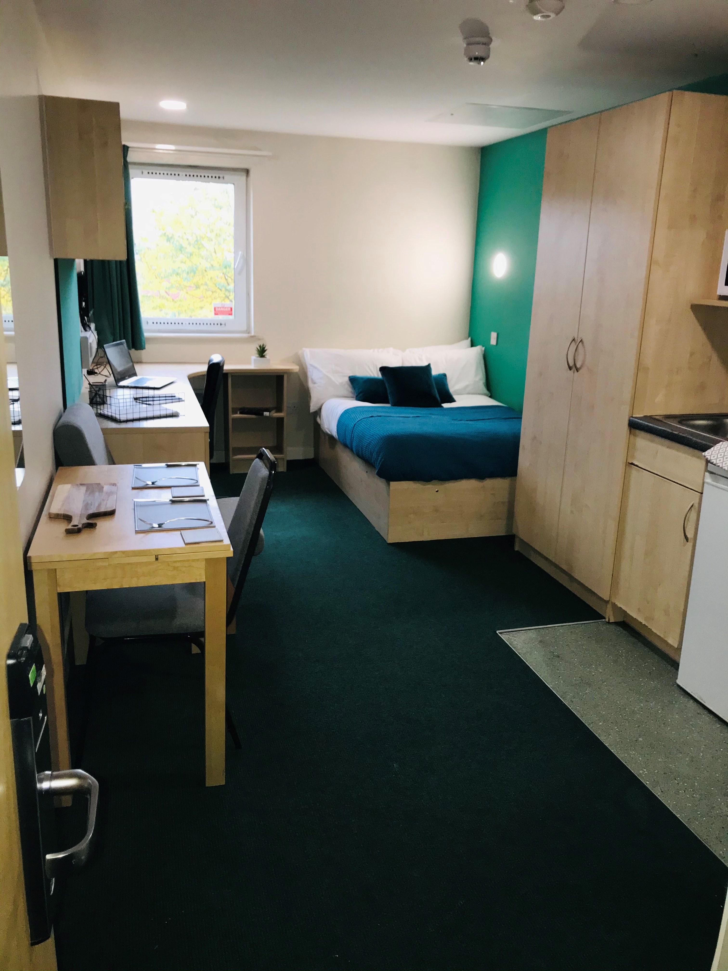 Nottingham Two, Student Studios & Ensuites, Nottingham | Student Roost